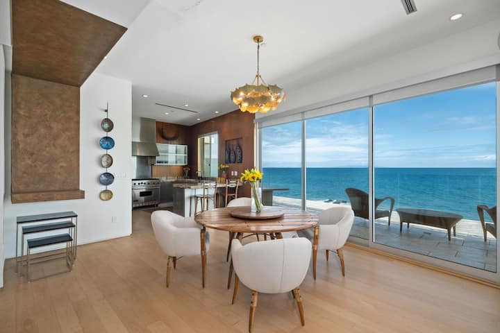 Beachfront - Modern W/ Hi-ceilings & Sandy Beach - Malibu