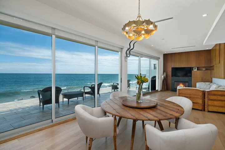 Beachfront - Modern W/ Hi-ceilings & Sandy Beach - Malibu