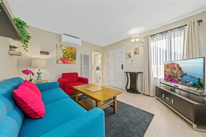 Cozy & Bright Centrally Located New 2br Property! - El Segundo, CA