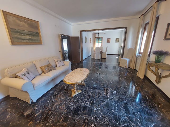 Alla Torre Dell'orologio - 키오자