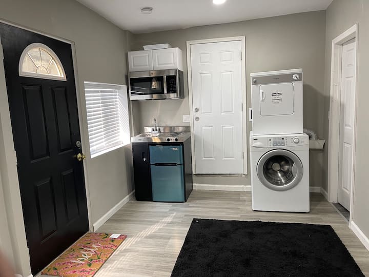 A Beautiful Studio All Inclusive - Allentown, PA