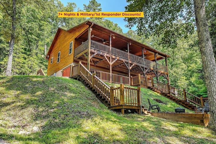 3br Cabin: Pool Table, Wifi, Near Town, Discounts! - Murphy, NC