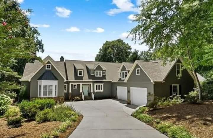 Lake Front Home - Denver, NC