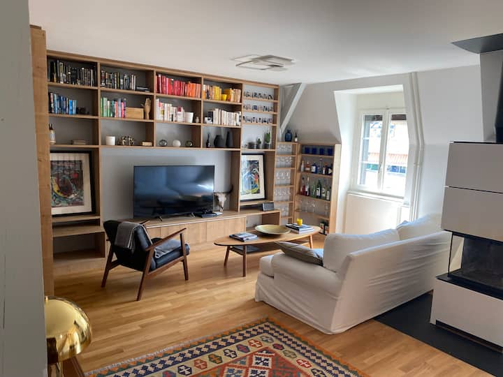 Spacious 2 Bedroom Duplex - Versoix