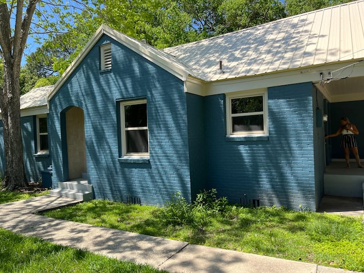 Little Blue House - モビール, AL