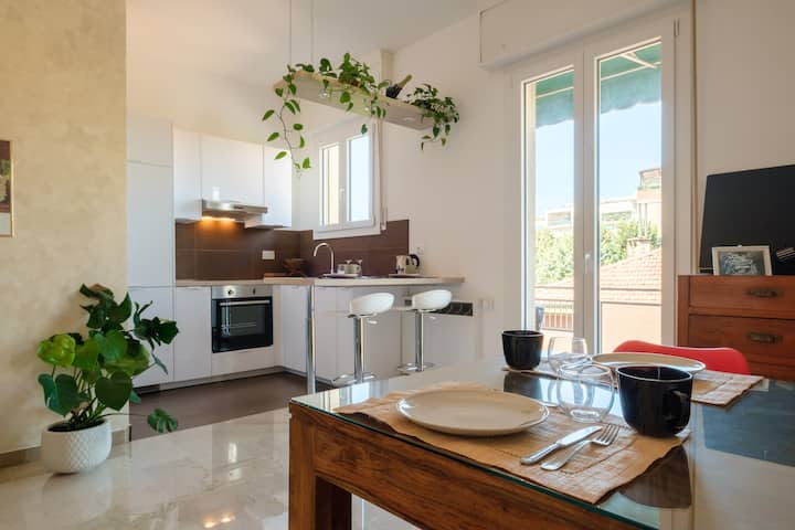 Fabula Rooms • Apartment With 3 Suites 3 Bathrooms - Bologne