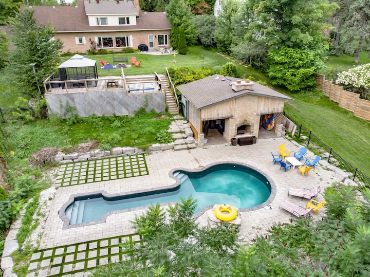 The Perfect Lake Front Cottage - Orillia