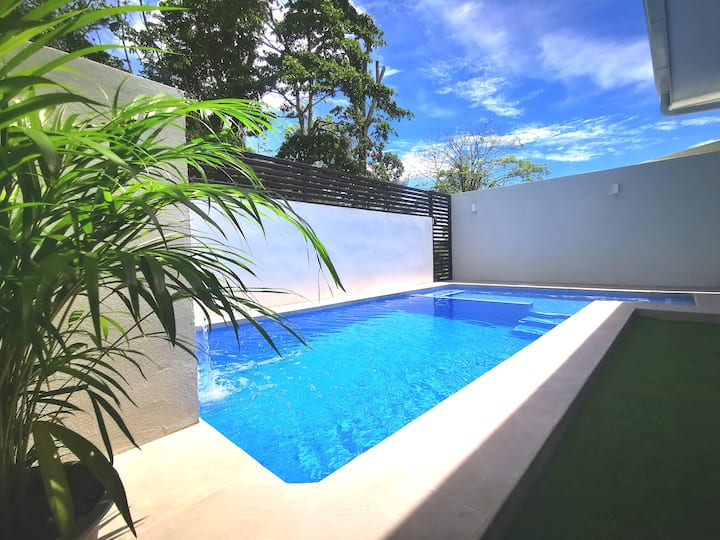 Relaxing Tropical Oasis | Near The Beach With Pool - Playa Herradura