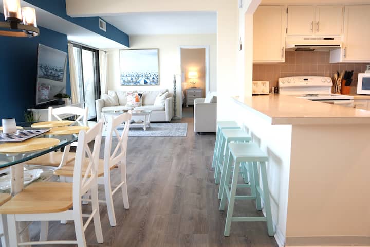 Seaside Serenity: Ocean-view 2-bed Condo With Pool - Ocean City, MD