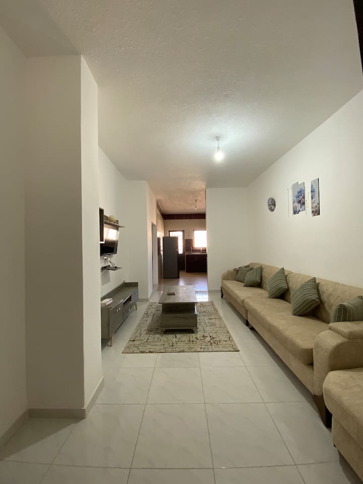 Spacious Family Friendly 2 Bedrooms Apartment - Ammán