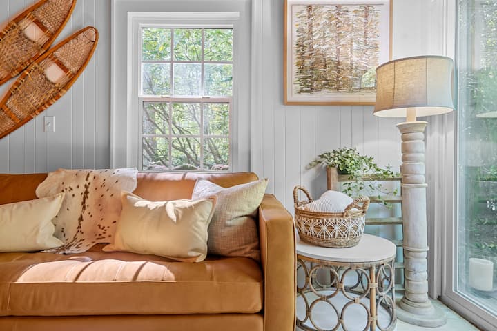 Newly Renovated Cozy Cottage In Highlands - Highlands, NC