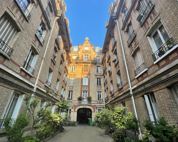 Village Des Batignolles Paris 17 - Paris