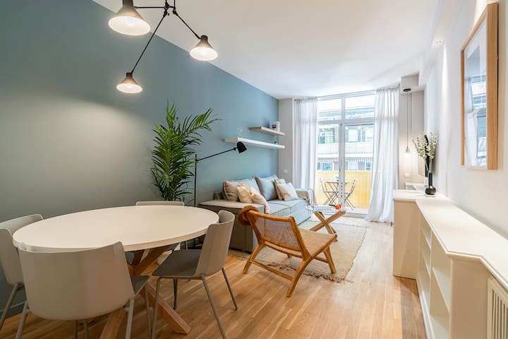 Stunning 3-bedroom Near City Center & Beach - Barcelona