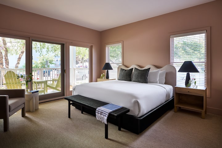 King Suite W Private Porch In Downtown New Buffalo - Union Pier, MI