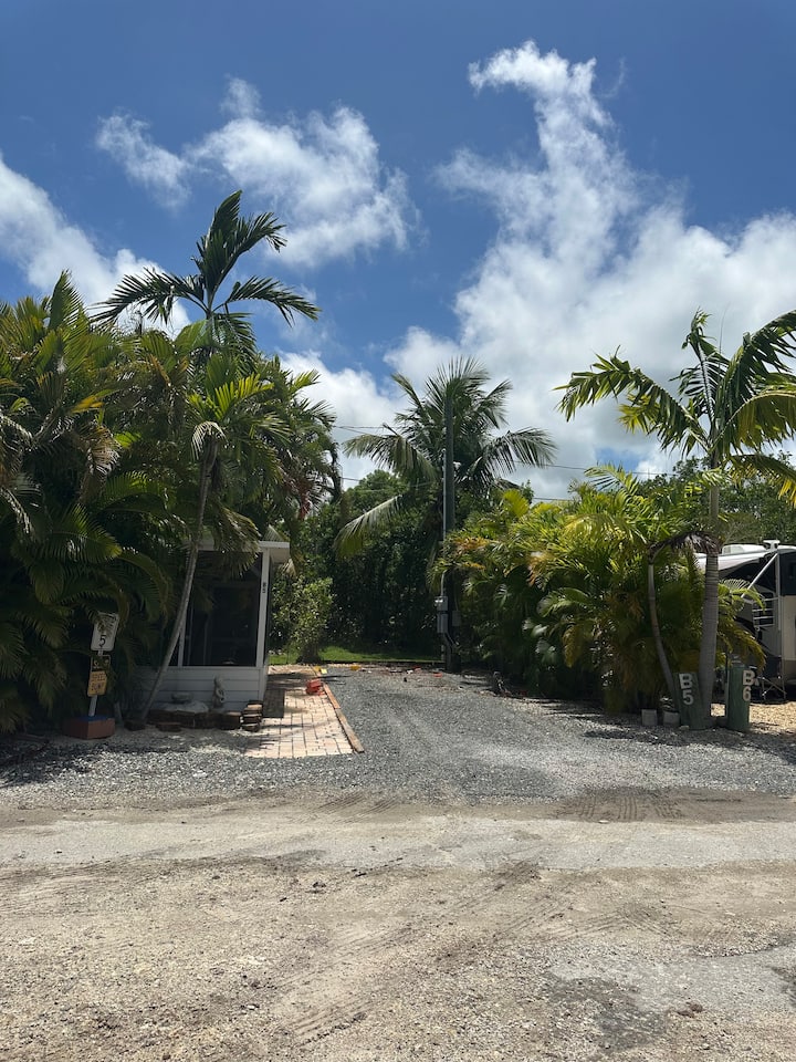 Bring Your Own Rv. Our Lot Your Camper B5 No Tents - Big Pine Key, FL