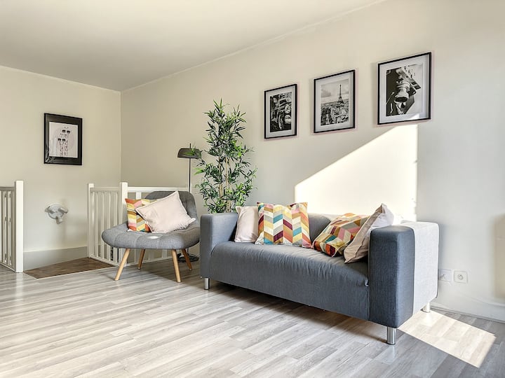 Charmant Appartement Avec Terrasse Et Parking - Florac