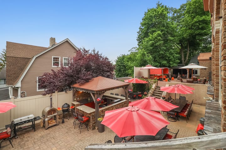 Backyard Oasis Ct - Waterbury, CT