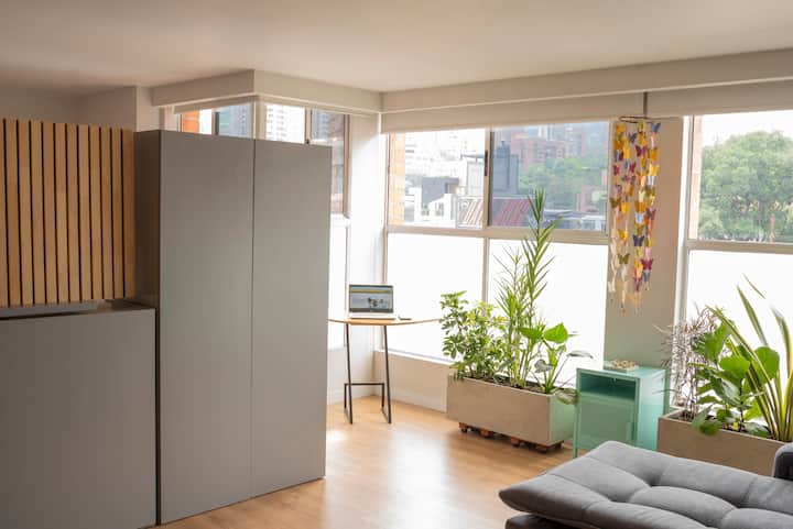 Hermoso Apartamento En Poblado Medellín. - Medellín