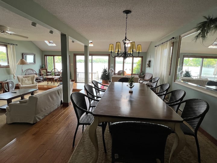 Lake House On Deer Island - Litchfield, CT