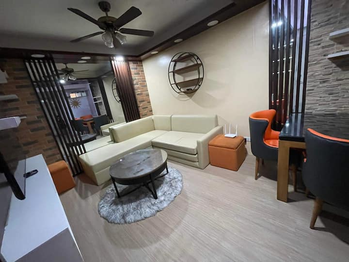 Near Sm, Antipolo,taytay Divi - Taytay