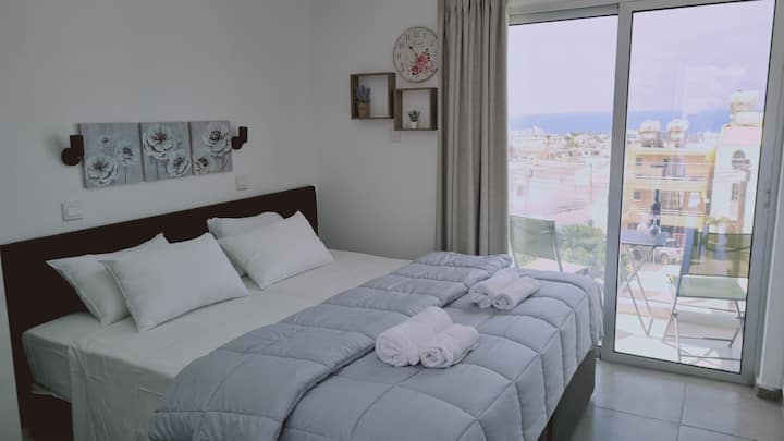 Stay: Napa Living Studio 39 - Ayia Napa
