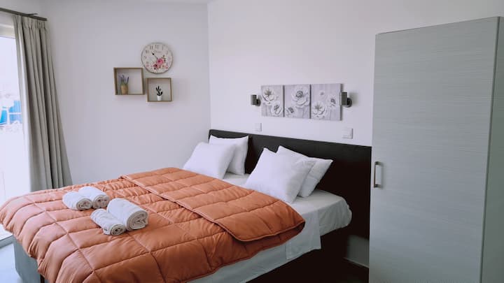 Stay: Napa Living Studio 36 - Ayia Napa