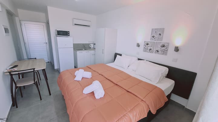 Stay: Napa Living Studio 17 - Ayia Napa