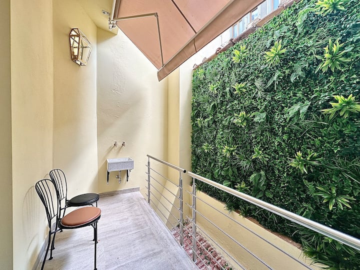 Zanobi Suite W/private Patio Garage Wi-fi A/c 4brs - Florence