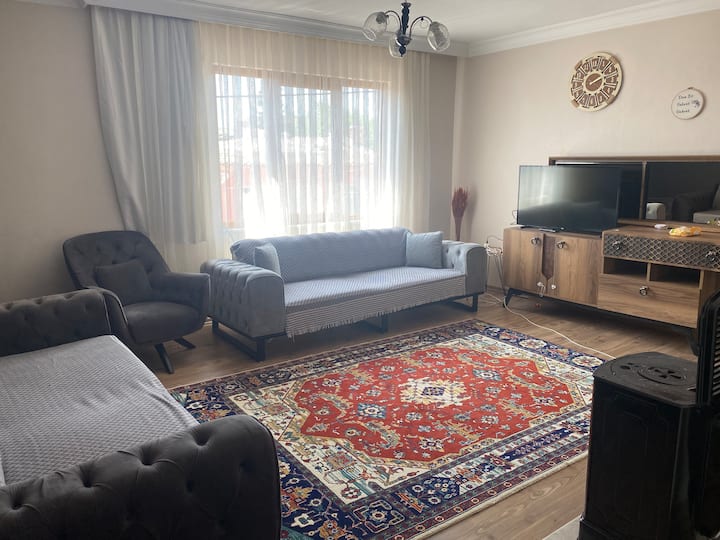 Müstakil Giriş Ve çIft Klimalı - Ayvalık