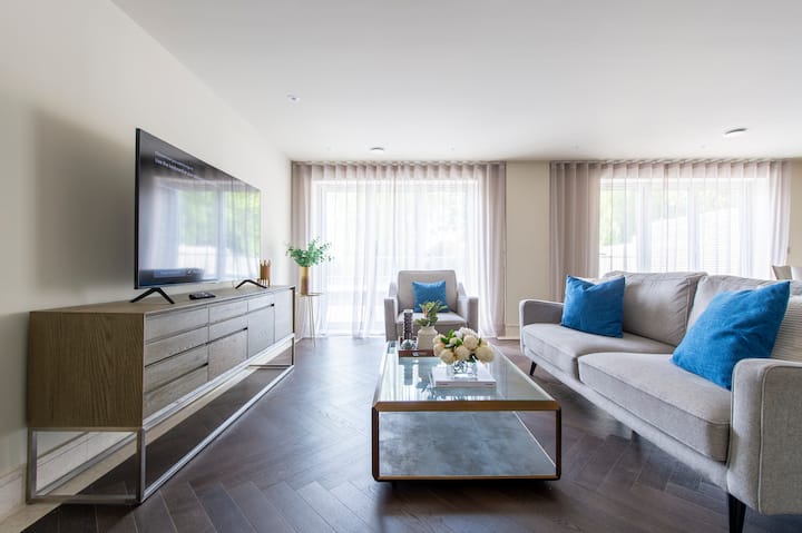 2bd, 2ba Urban Oasis - Ilford