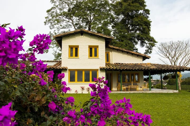 Finca Los Juncos - Chinchiná