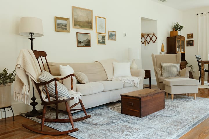 Bright & Peaceful 1920s Cottage: Close To Utc! - Sarasota, FL