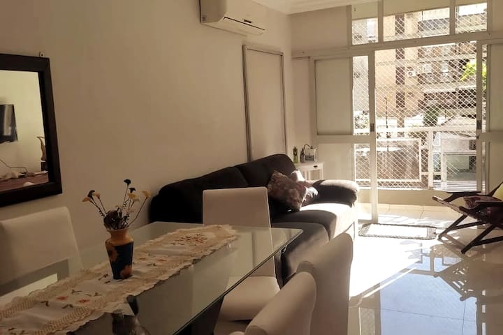 Apartamento Vermon 102 - Guarujá