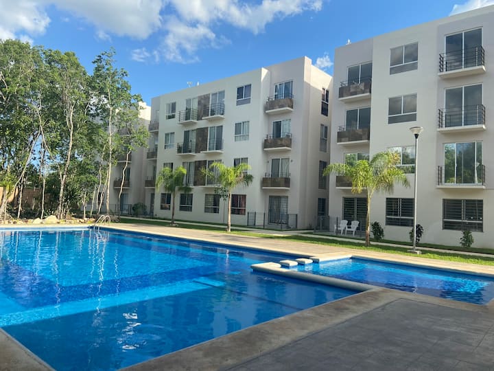 Amplio Departamento Vacacional Con Alberca - Playa del Carmen