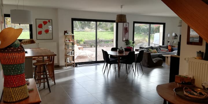 Maison Avec Jardin, 2 Km Falaise - Falaise