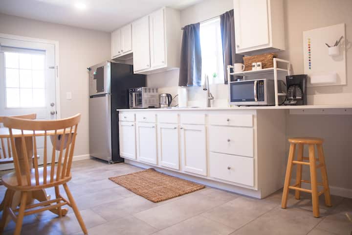 Lovely Updated Unm Studio - Albuquerque, NM