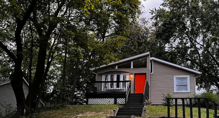 Entire Home 10 Minutes From Cuyahoga National Park - Canal Park - Akron