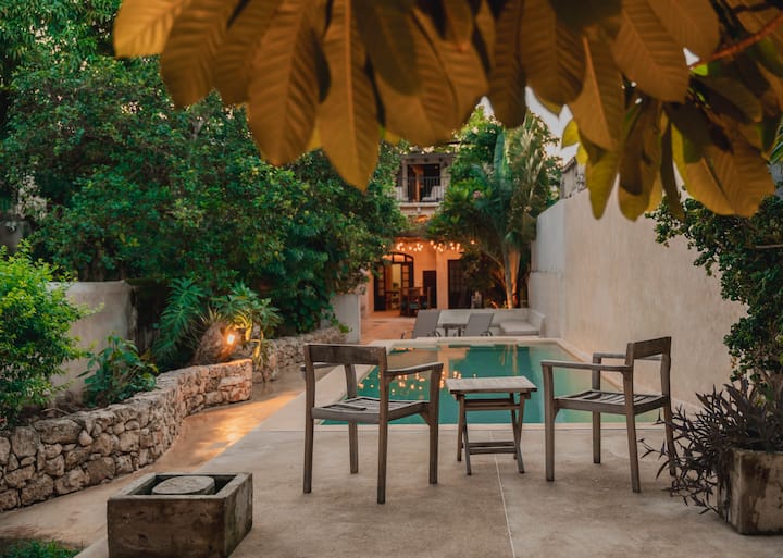 Casa De Cortes - Yucatan, Mexico