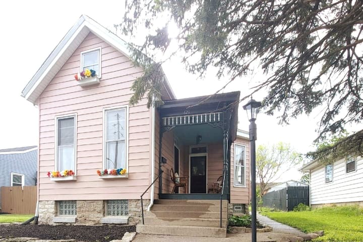 Remodeled Historic Home Close To Spooky & Downtown - Hamilton, OH