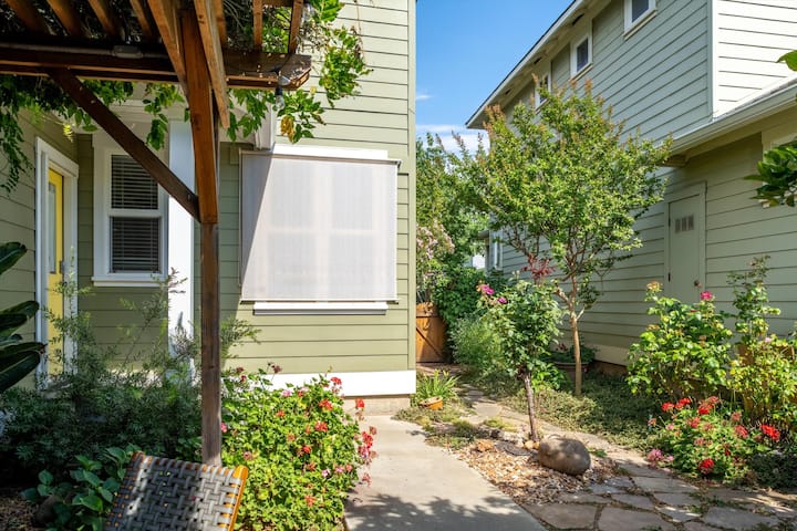 Doe Mill Bungalow - Chico, CA