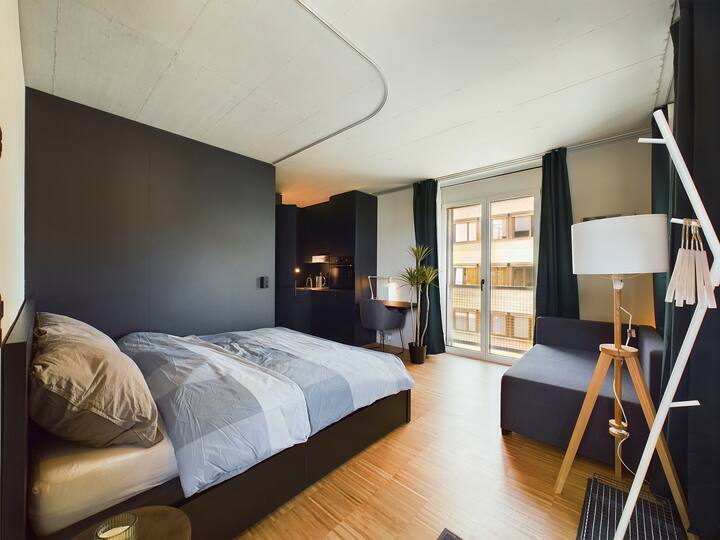 Your Modern Studio Right @Trainstation - Aarau