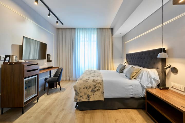 Catalonia El Pilar 4* Hôtel - Chambre Premium - Saragozza