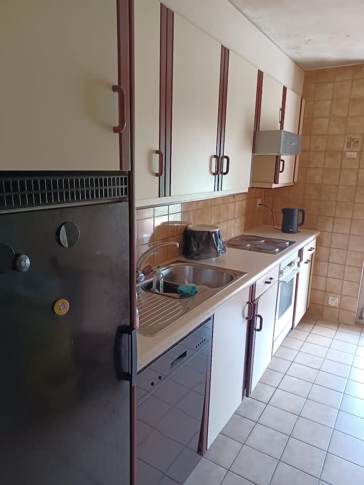 Superbe Chambre Meublée à Louer - Montreux