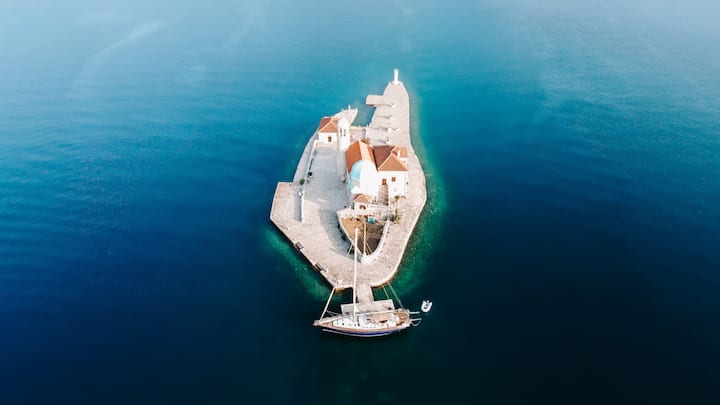 Sailing On A Pocket Superyacht - Kotor