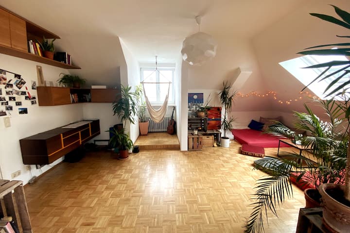 Cozy Flat & Rooftop Terrace - Munich