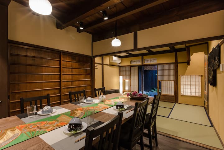 京都らしい風情を感じられる高瀬川沿いの京町家 - Japan