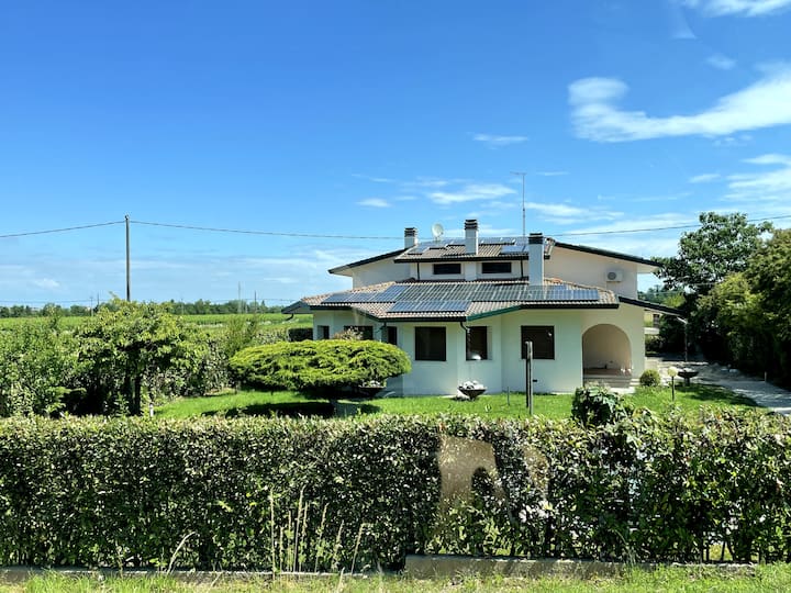 Villa Tre Cai , Vicina Al Mare E A Jesolo. - Lido de Jesolo