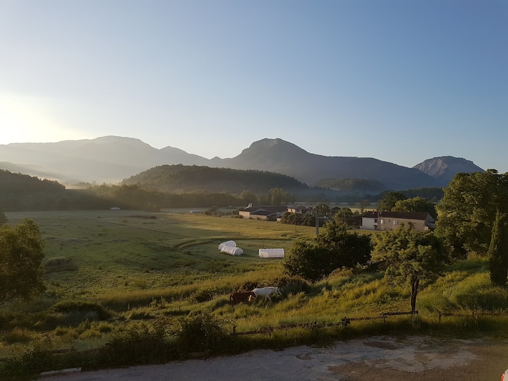 Entre Drôme Et Vercors : Rivières Et Randonnées - Châtillon-en-Diois
