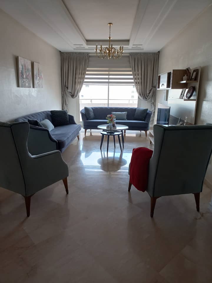 Apparemment De Luxe Et Comfort - Bouskoura