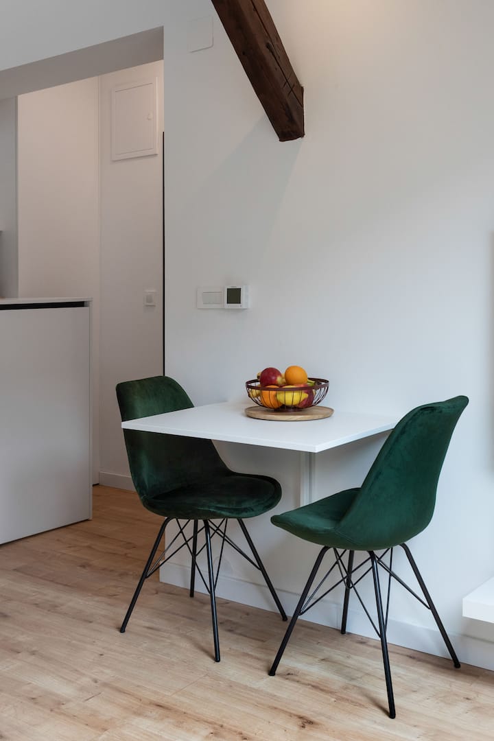 Modern Loft With Gallery In Locals' Favorite Area - Zagreb